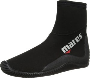 5 Best Scuba Diving Boots [year] | Expert Tested | Ocean Trust