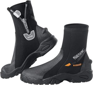 5 Best Scuba Diving Boots [year] | Expert Tested | Ocean Trust